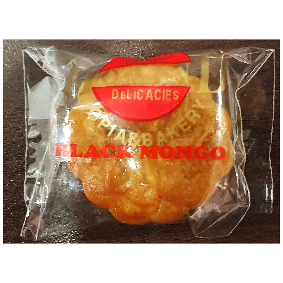 Single Black Mongo – Ho-Land Hopia